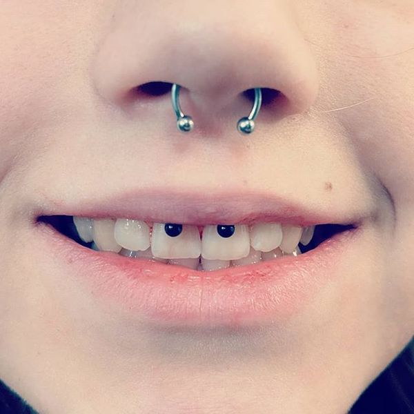 Smiley Piercing 50 Ideas And Complete Guide Rightpiercing