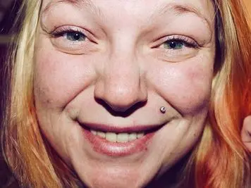 Monroe Piercing Guide & Image Ideas - Aftercare Jewelry - Right Piercing